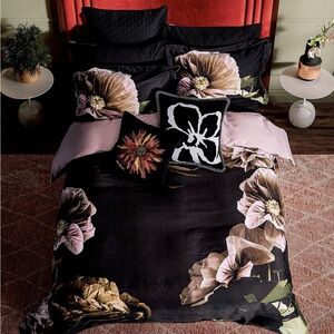 Ted Baker London | Bedding | Ted Baker London Comforter Set | Poshmark